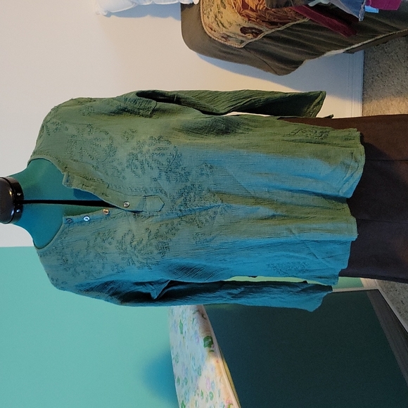 Geeta | Tops | Shirt | Poshmark